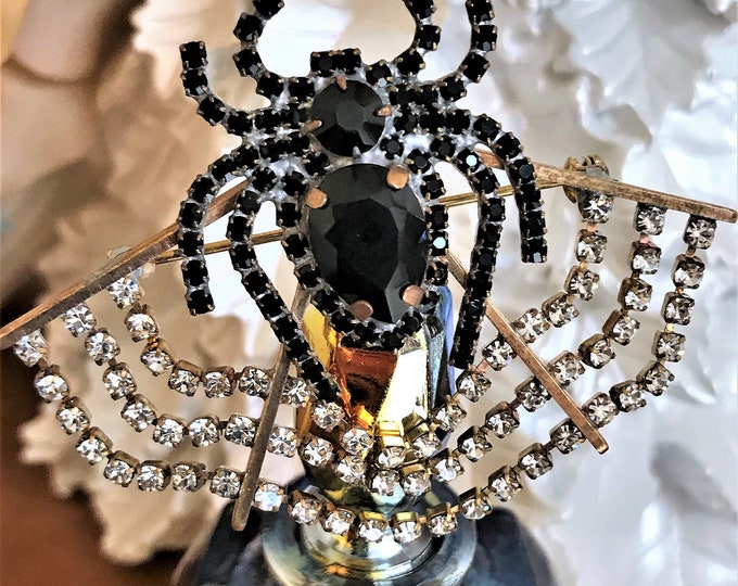 Stunning Black Rhinestone Spider Pin, Crystal Spider Brooch, Halloween ...