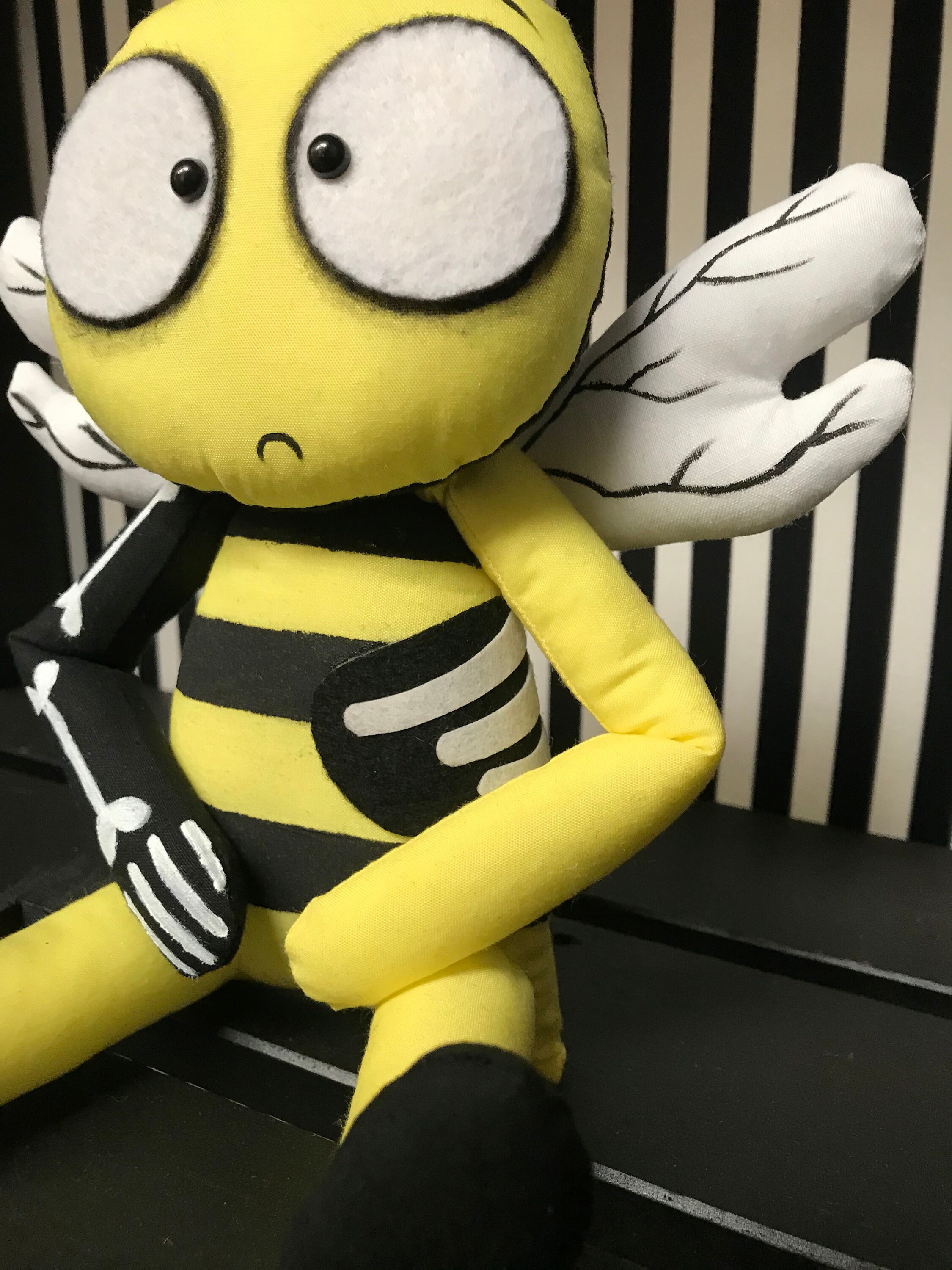 Zom-bee Art Doll Creepy Cute Gothic Bee Gothic Homeware - Etsy