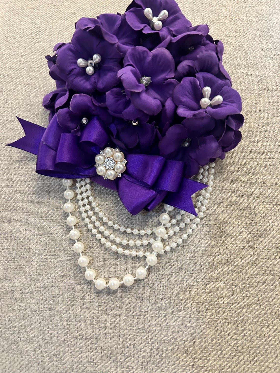 Extra-large African Violet, DST African Violet, African Violet Corsage ...