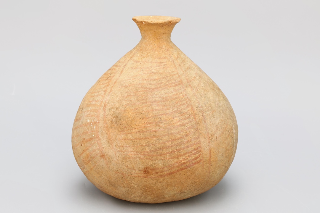 Ancient Holy Land, A Bronze Age Pottery Jar, Medium Sized, Drop Shaped ...