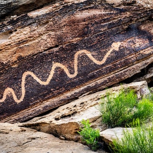 Snake Panel Rock Art, Serpent Petroglyph, Indian Writing, Native ...