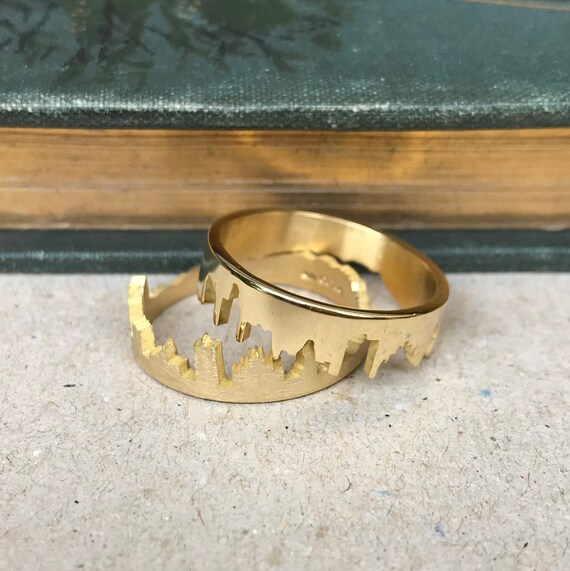 Personalisierter Goldring Stadt Skyline 18 Karat Gelbgold Band Stadtbild Schmuck personalisierter Goldring Gold Ehering Unisex Breite Bandring Etsy