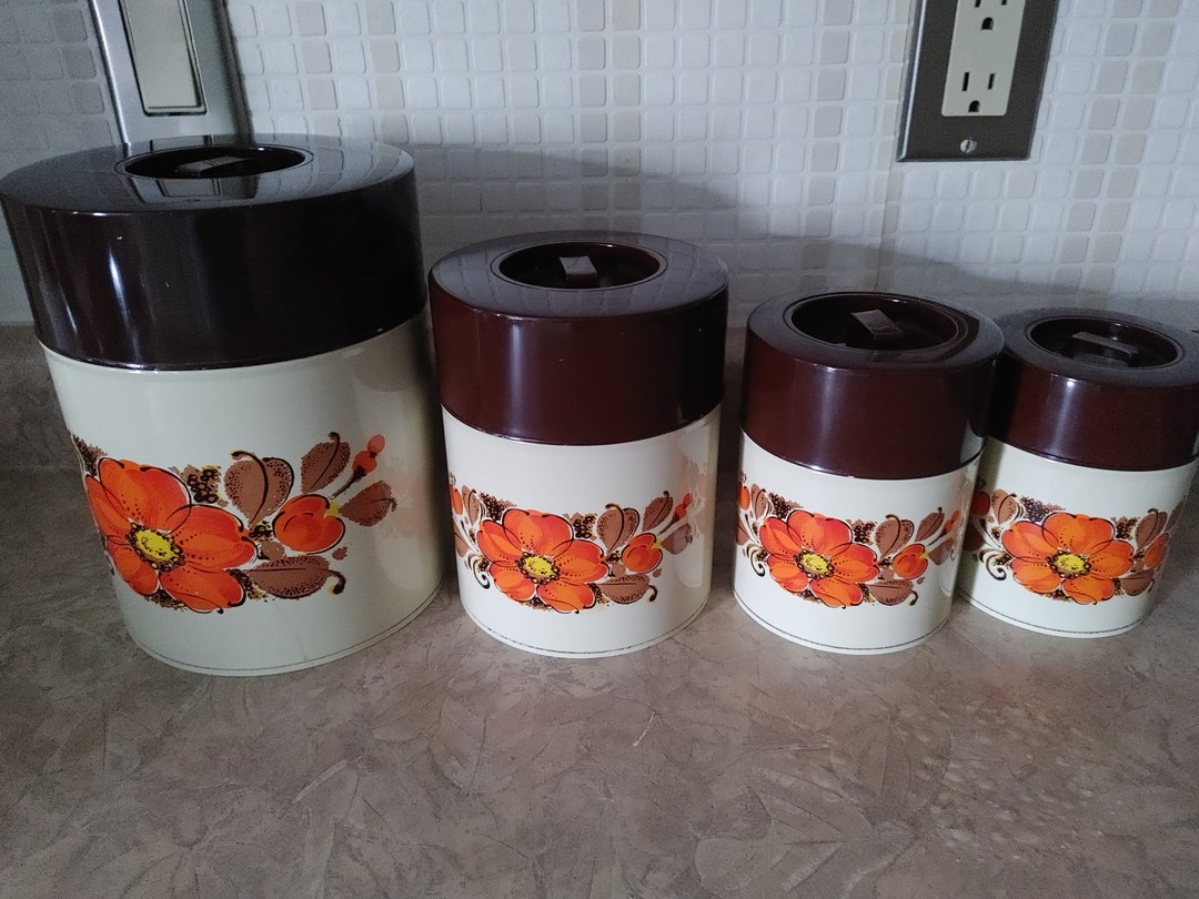 SALE 25% OFF! Vintage 1970s Metal Canister Set Momoyama Valencia Japan ...