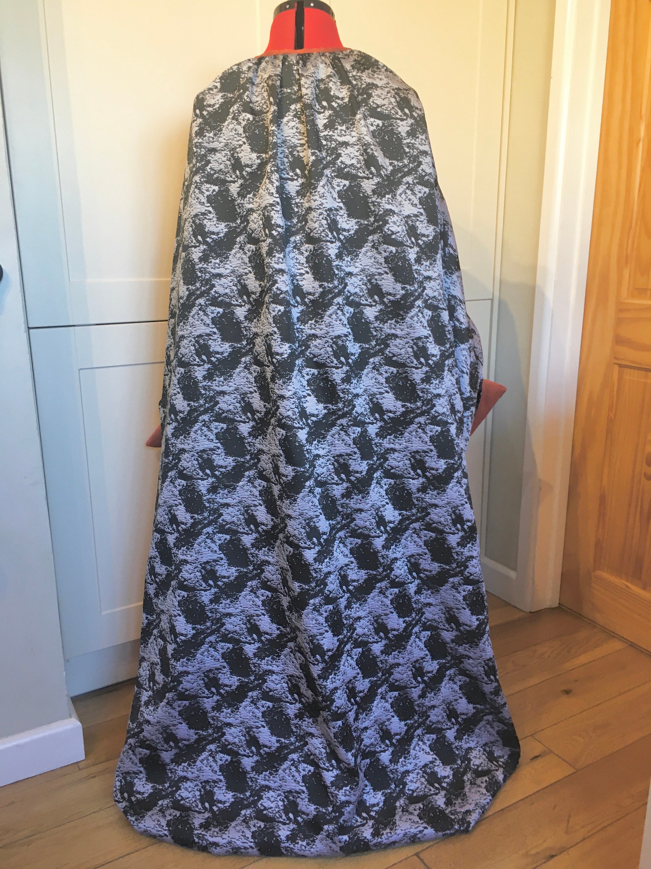 Thranduil Cloak. LOTR Cosplay. Elvenking Robe. Black and - Etsy