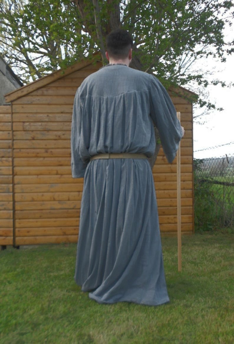 Gandalf Tunic. LOTR Cosplay. Grey Flax Linen Robe. Gandalf the - Etsy