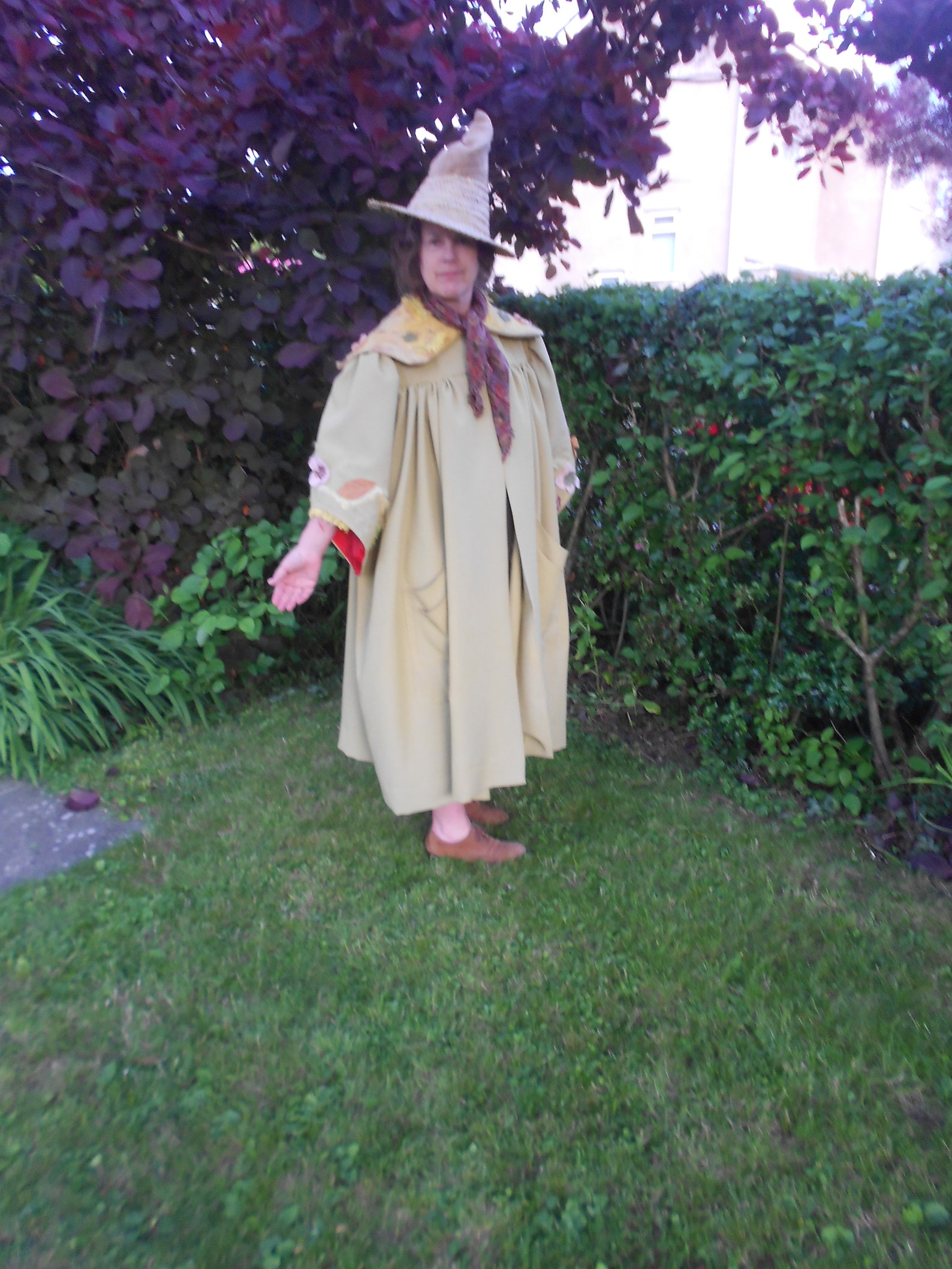 IN STOCK Professor Sprout Cloak. Head of Herbology Gardening Coat. - Etsy