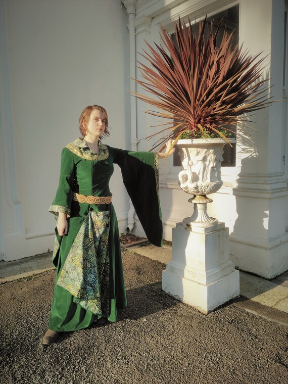 Eowyn-inspired Green Velvet Gown. Medieval Robe. Renaissance | Etsy