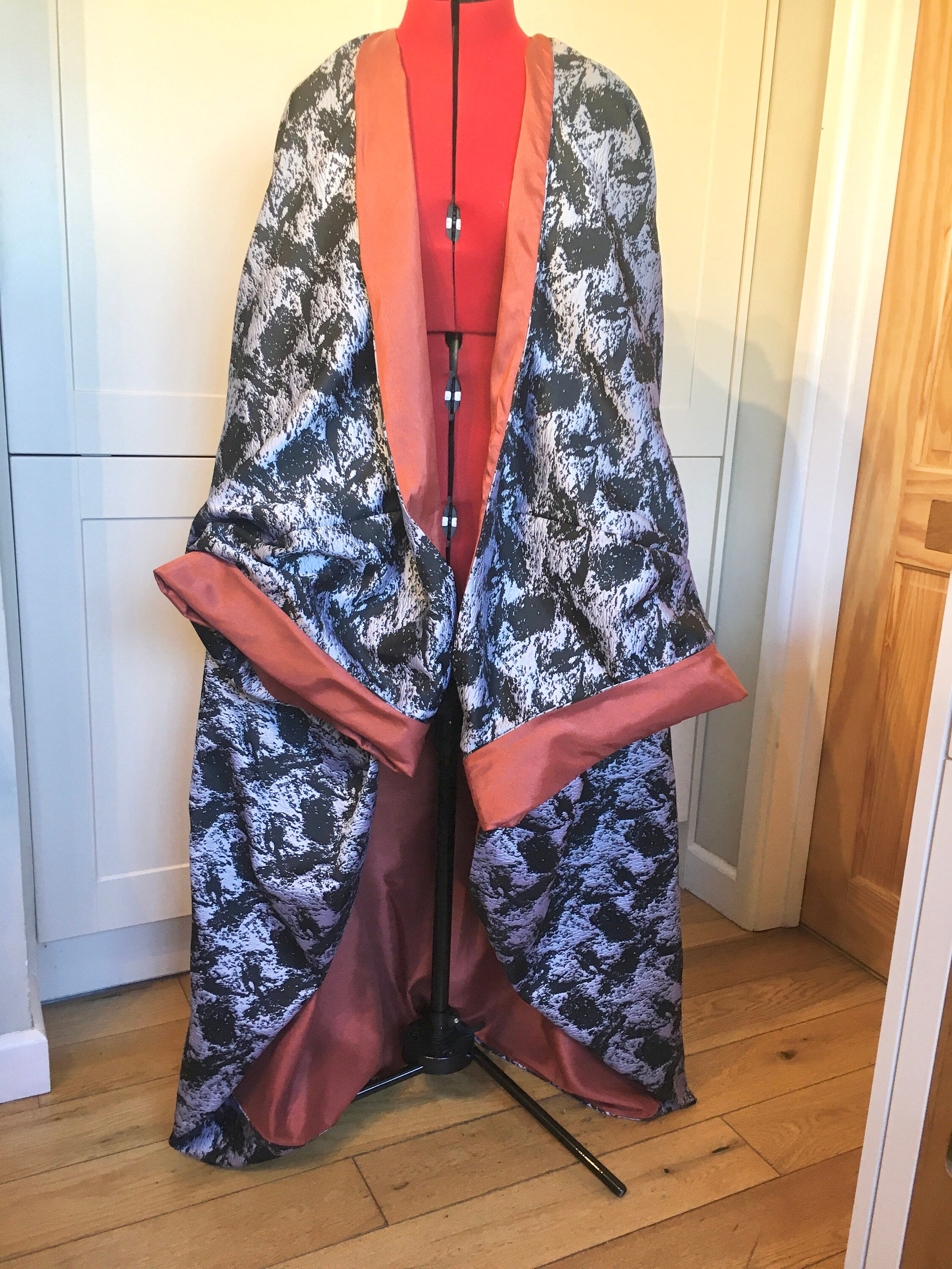 Thranduil Cloak. LOTR Cosplay. Elvenking Robe. Black and - Etsy