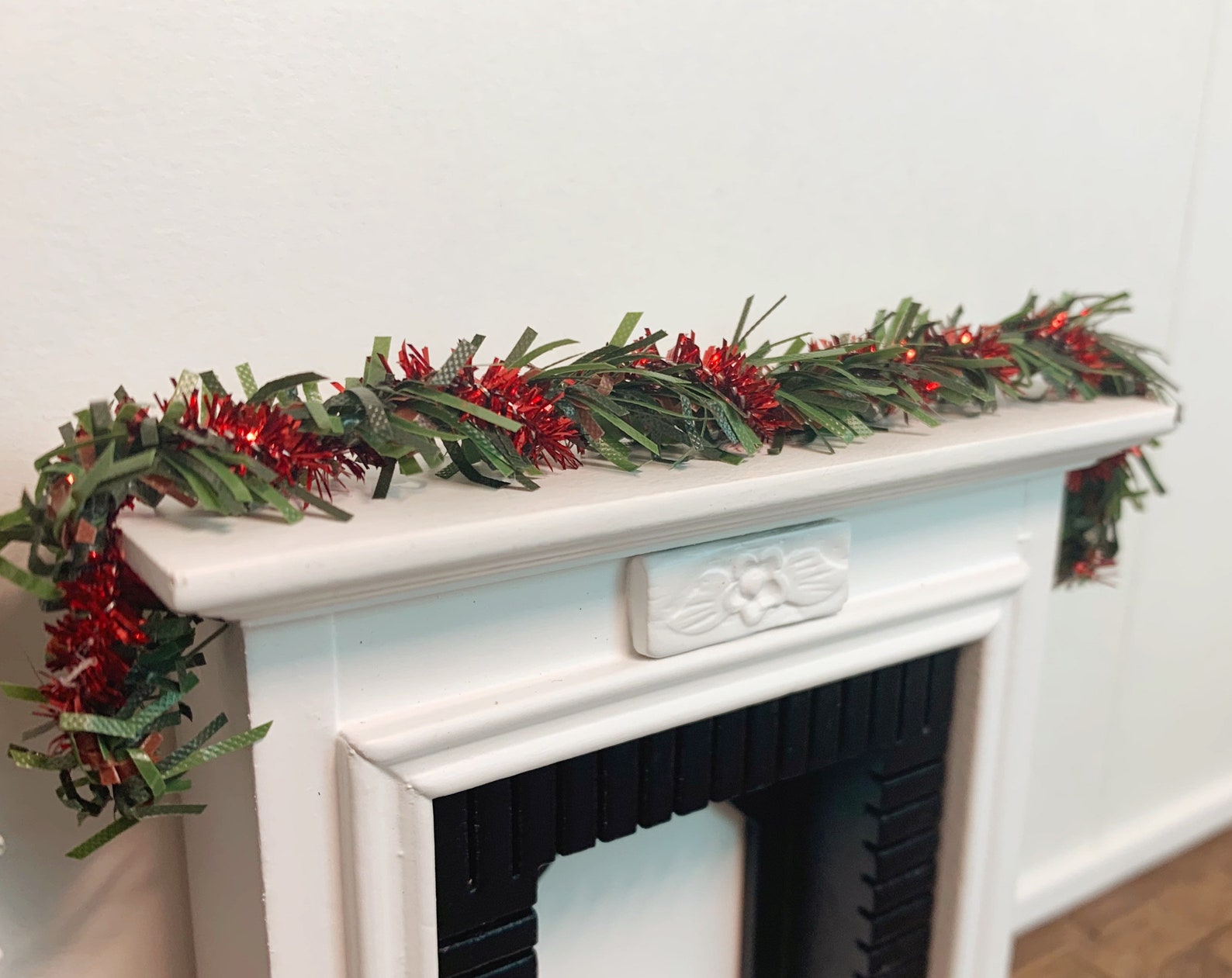 MINIATURE Christmas Garland 1:12 Scale Evergreen With Red - Etsy