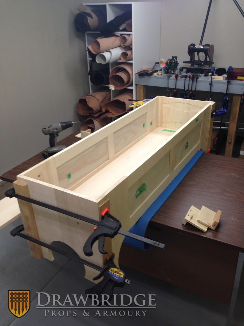 Medieval Bed in a Box Plans: Woodworking Blueprints, DIY Project - Etsy