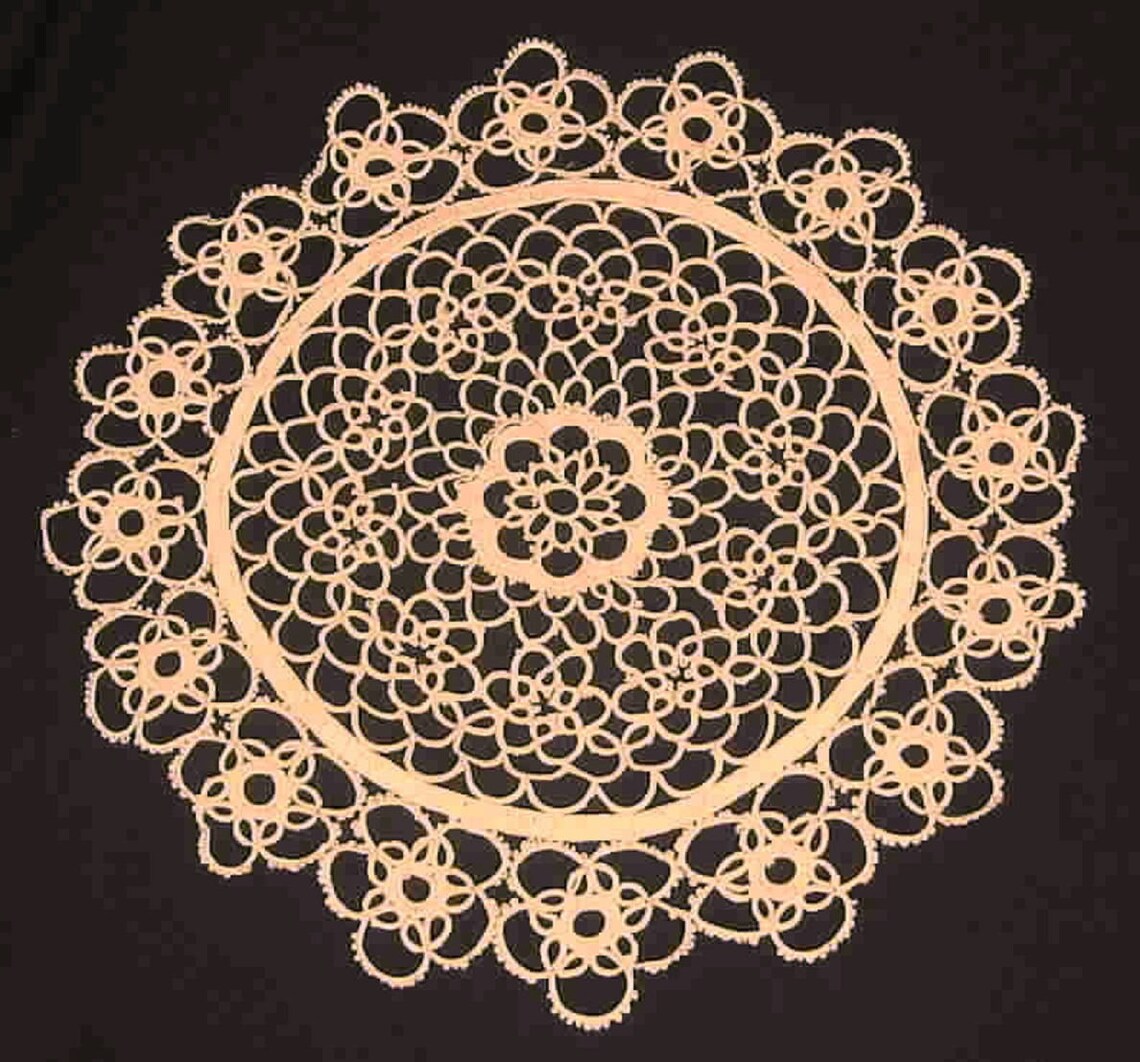 TATTED 12 Inch ECRU Dolly FLOWER Pattern Hand Made | Etsy