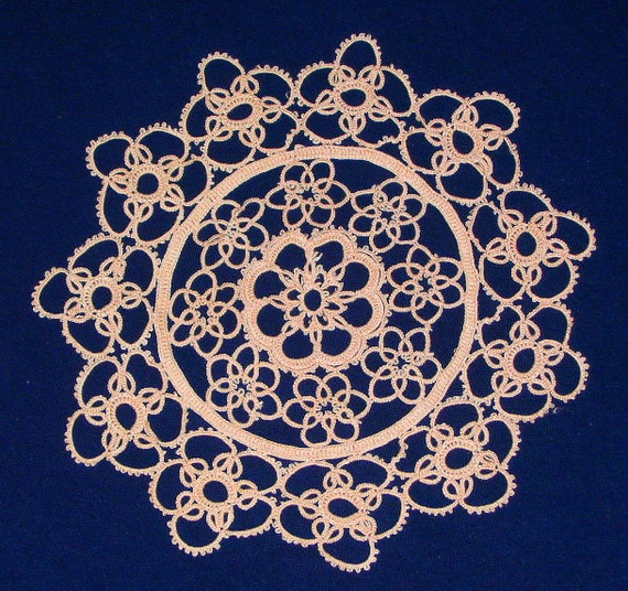 TATTED 8 Inch ECRU Dolly FLOWER Pattern Hand Made | Etsy