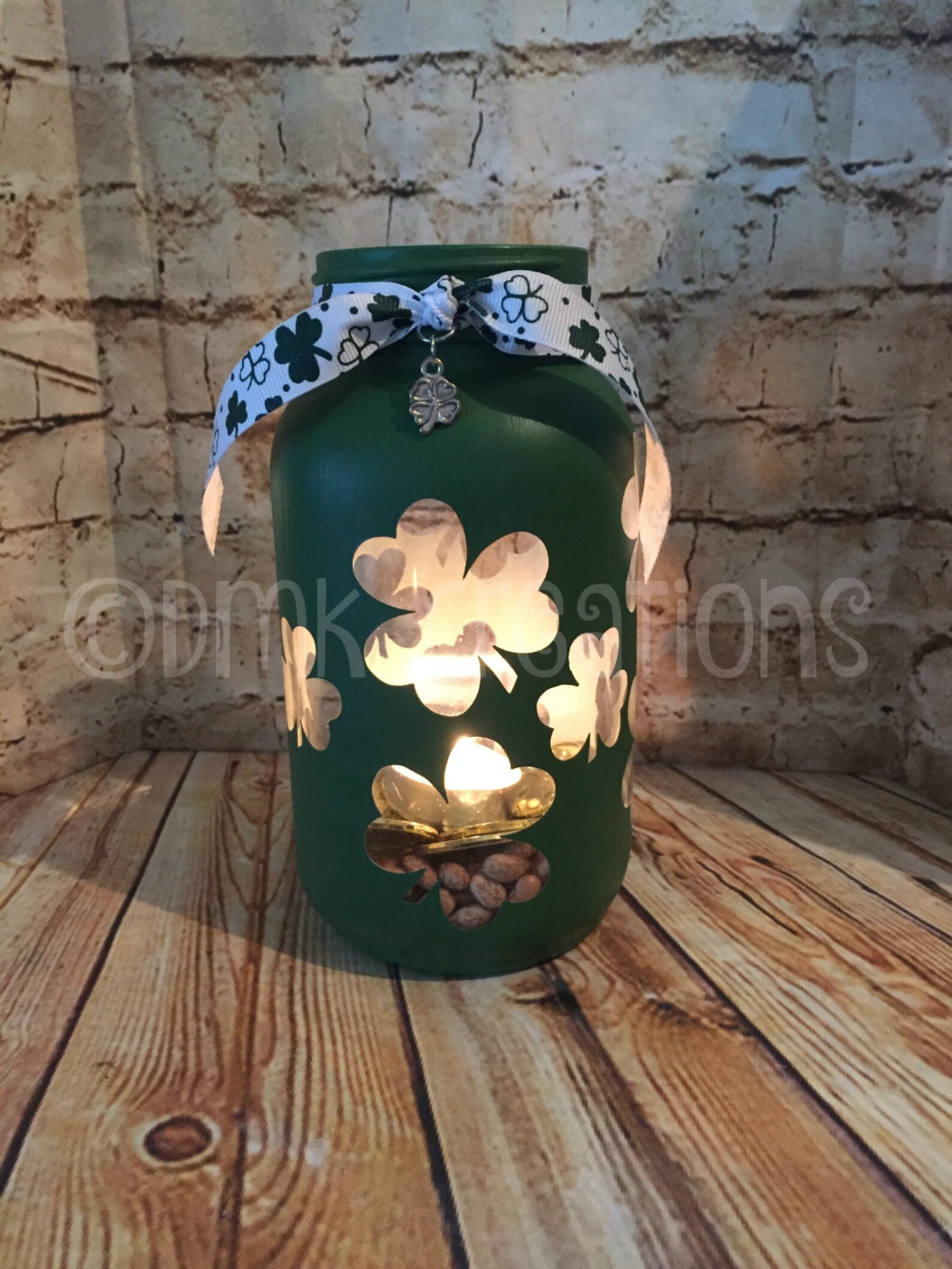 St. Patrick's Day Shamrocks Painted Mason Jar Tea Light - Etsy