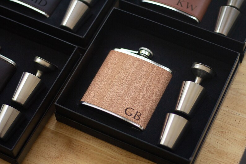 Personalized Leather Wrapped Hip Flask, Groomsmen Gift Set - Etsy
