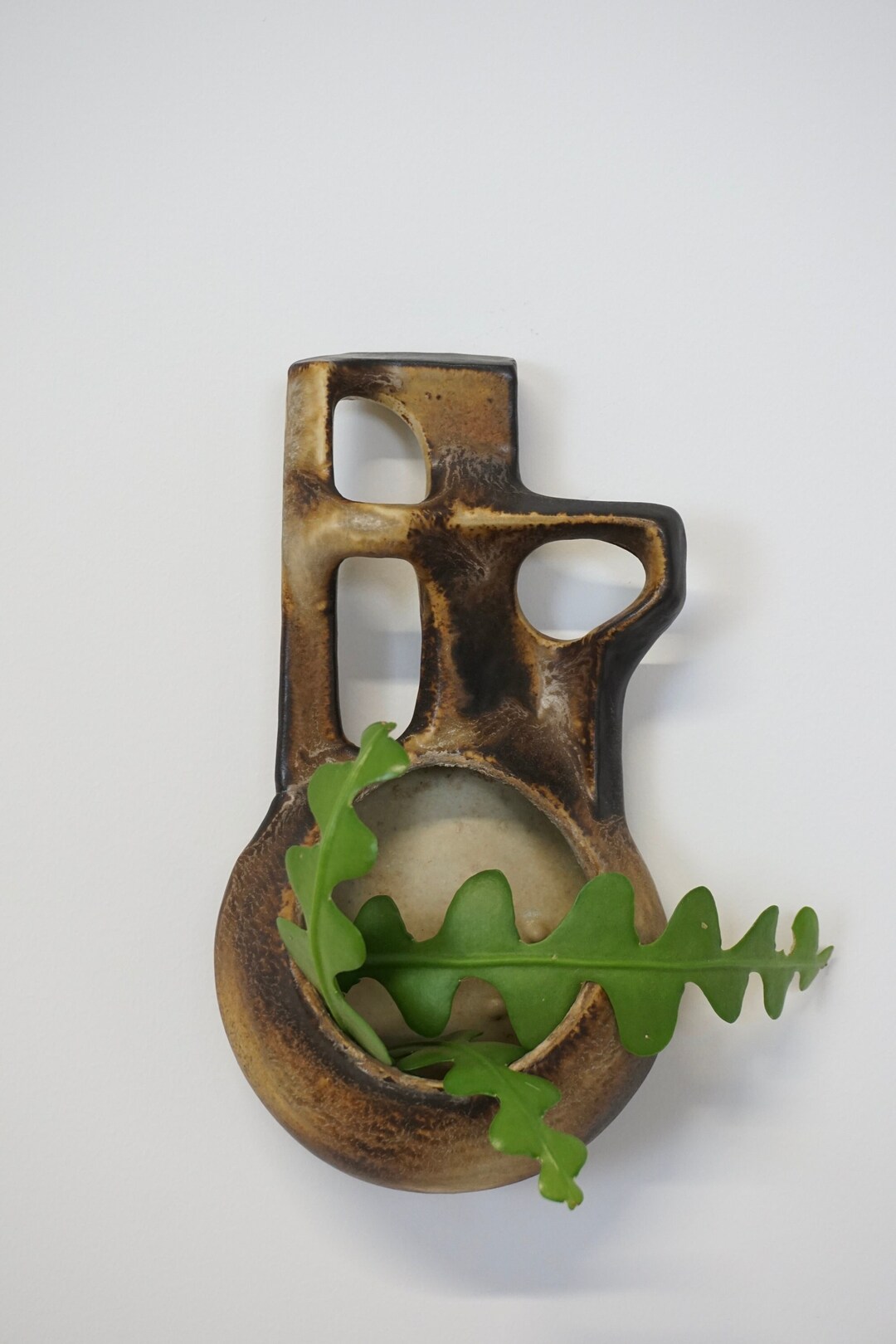 Matt Camps for Loré Beesel Studio Limburg - Wallpocket, Vase, Pottery ...