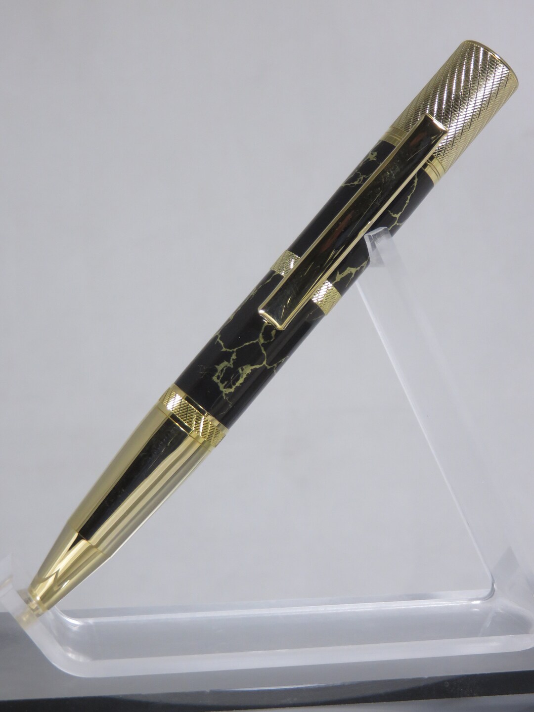Ballpoint Twist Pen, "pluma" Style in Black Trustone With Gold Veins ...