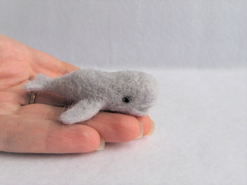 Needle Felted Beluga Whale . Miniature Toy. | Etsy