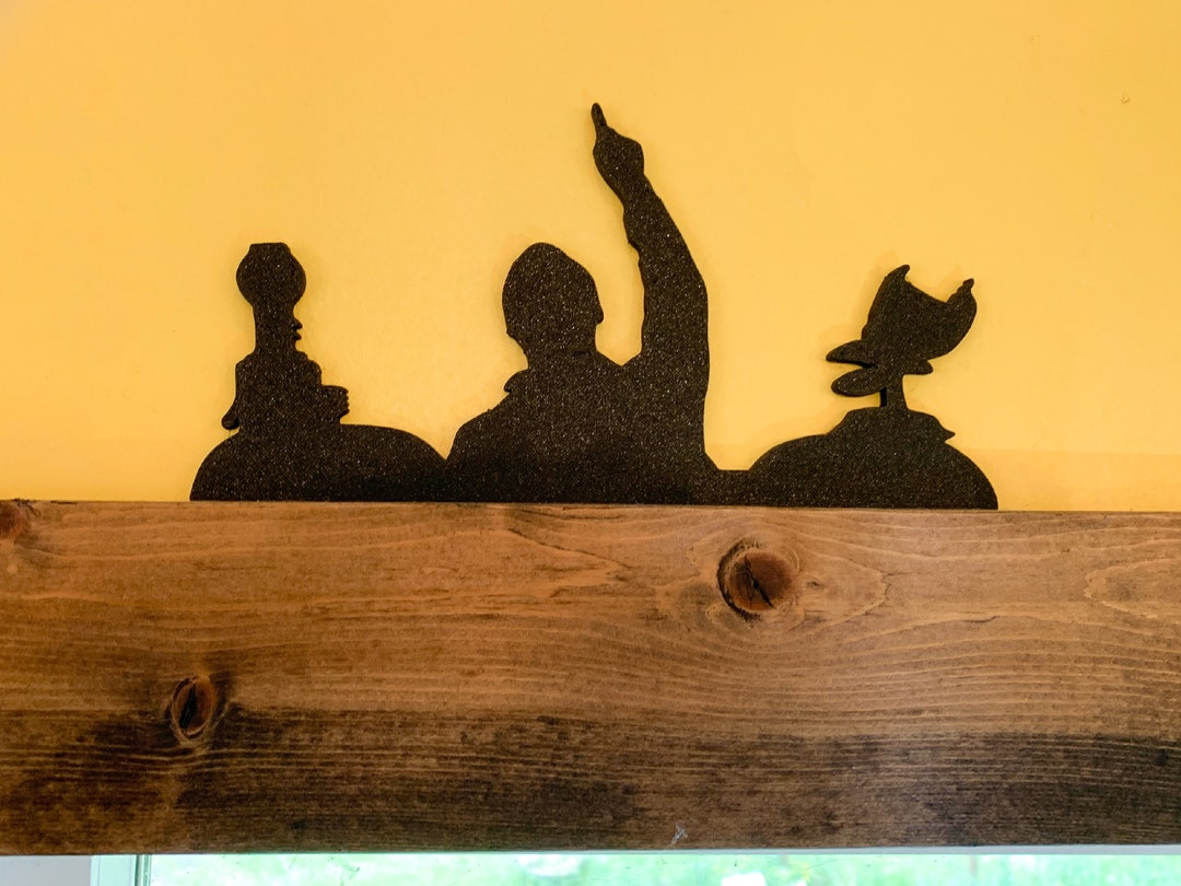 Mystery Science Theater 3000 (MST3K) Wall Silhouette: Crow T. Robot ...