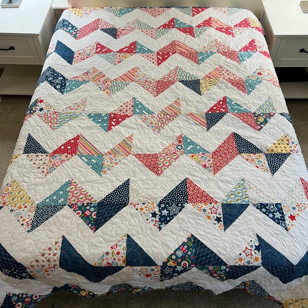 Triangle Quilt - Etsy