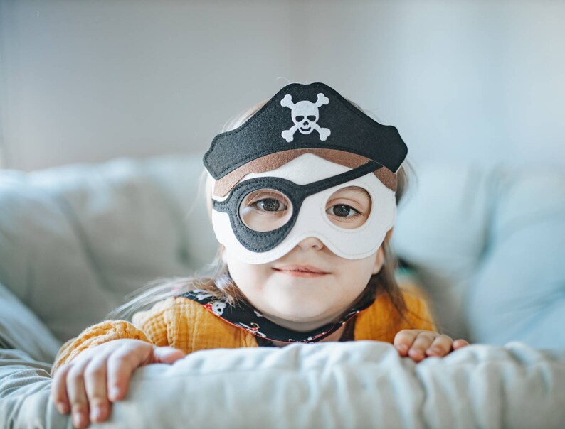 Pirate Cape Set Pirates Imaginary Play Halloween Costume - Etsy