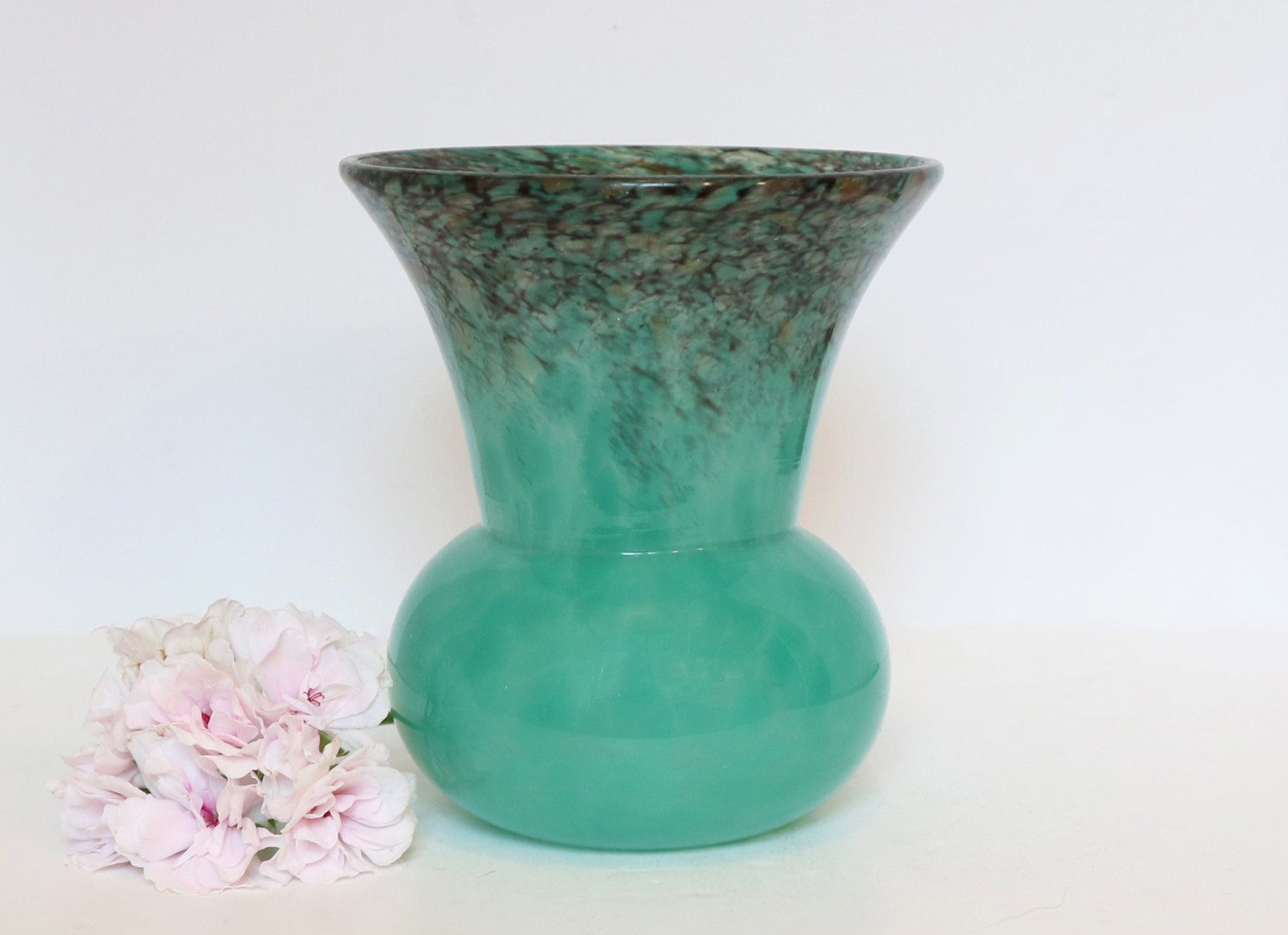 Beautiful 1930's Monart Vase Scottish Art Glass - Etsy UK