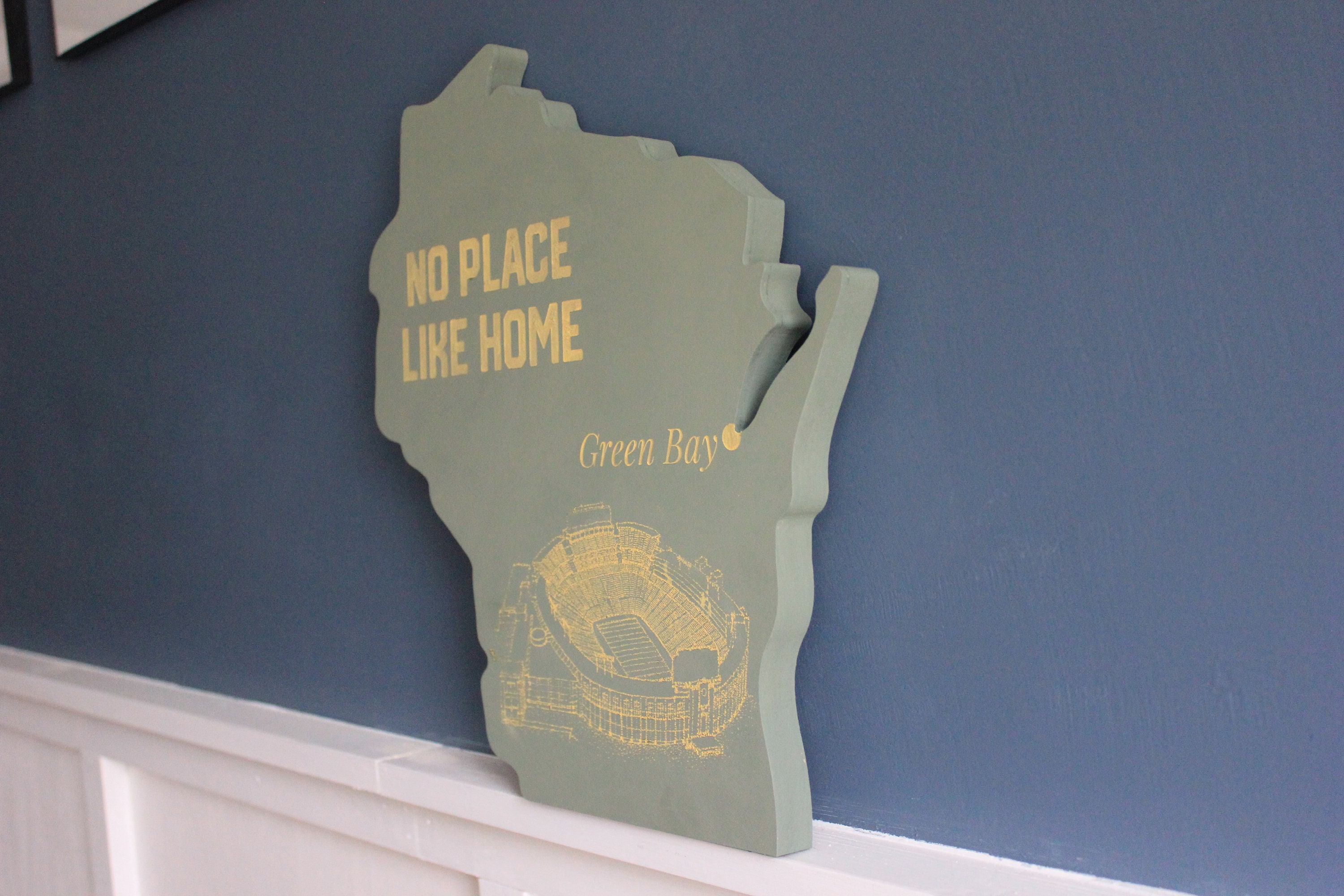 State of Wisconsin Wooden Cut Out Featuring Lambeau Field | Etsy