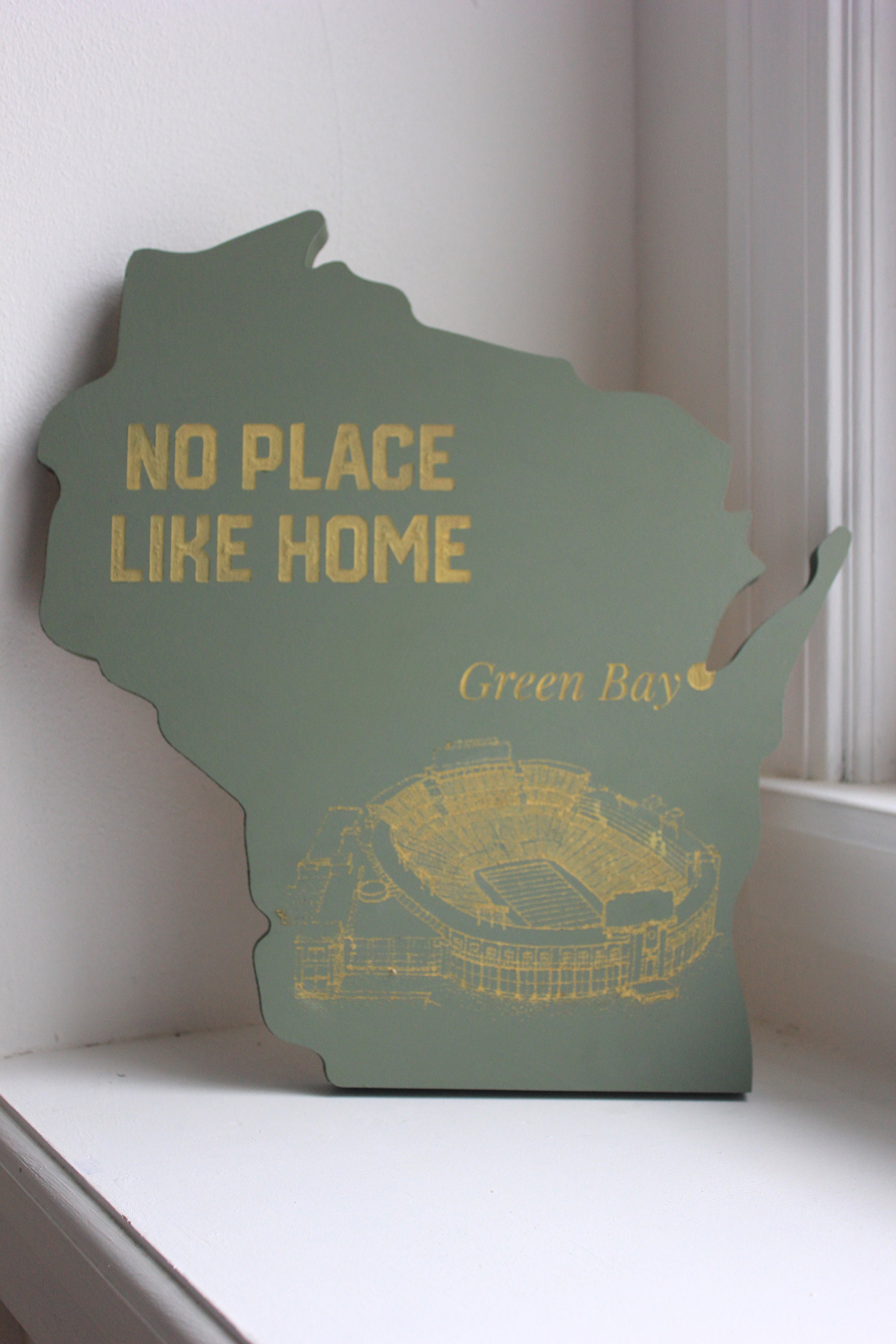 State of Wisconsin Wooden Cut Out Featuring Lambeau Field | Etsy