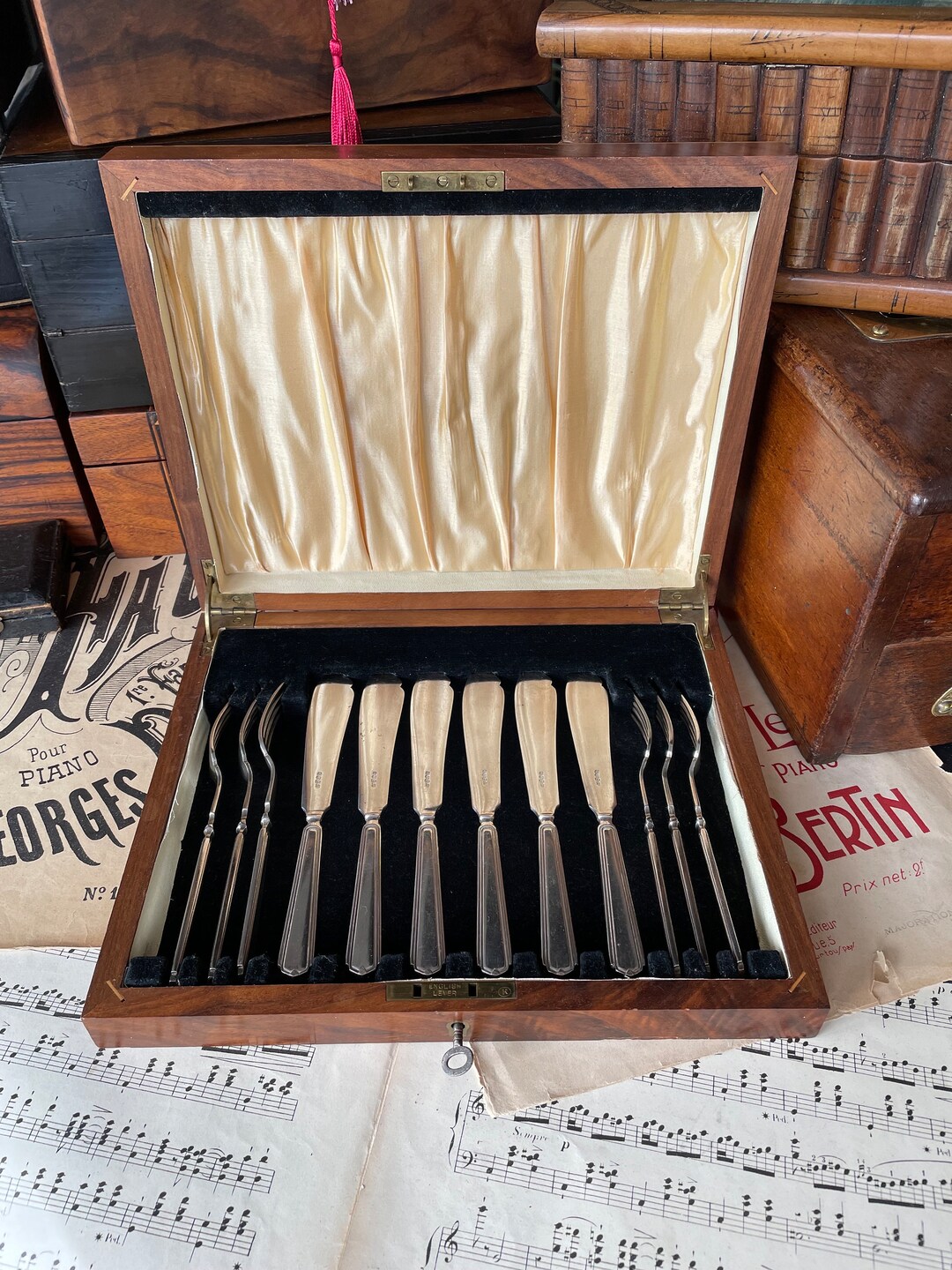 Antique English Silver Plate Boxed Set of 6 Knives and Forks.vintage ...