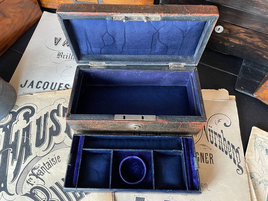 Antique Victorian Travelling Leather Jewellery Box, Velvet Lining ...