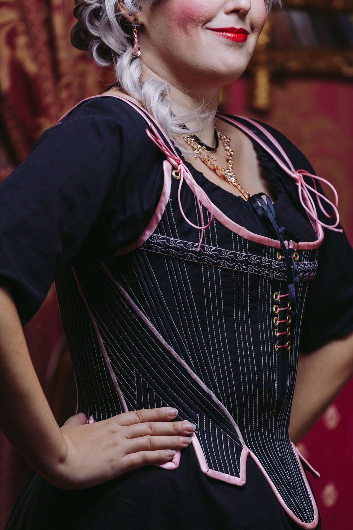 1780 Pair of Stays Corset 18th Century Marie-antoinette Fêtes Galantes ...