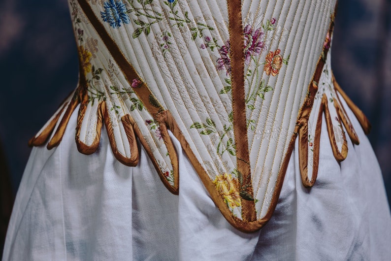 1760 Pair of Stays Corset 18th Century Marie-antoinette Fêtes Galantes ...