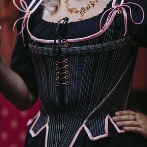 1780 Pair of Stays Corset 18th Century Marie-antoinette Fêtes Galantes ...