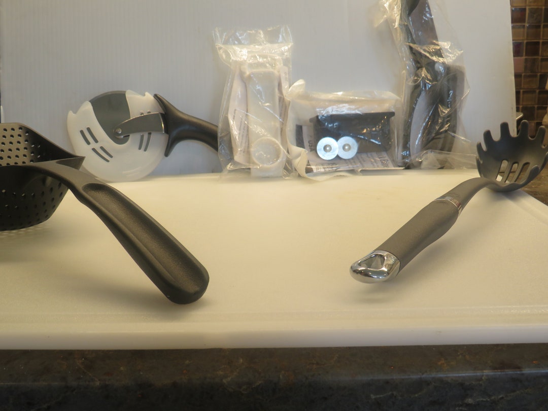 6 Pampered Chef /pizza Cutter/salad Chopper/opener/knife Sharpener - Etsy