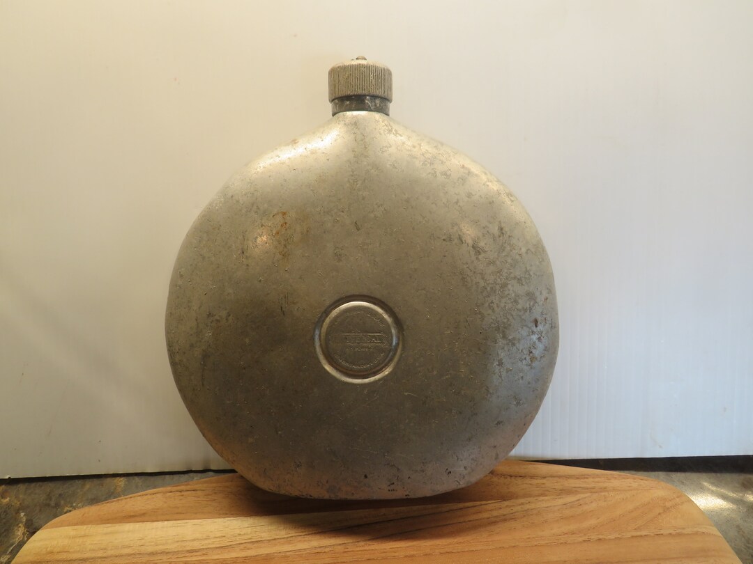 Vintage 1923 Landers Frary & Clark Round Universal Aluminum Flask ...