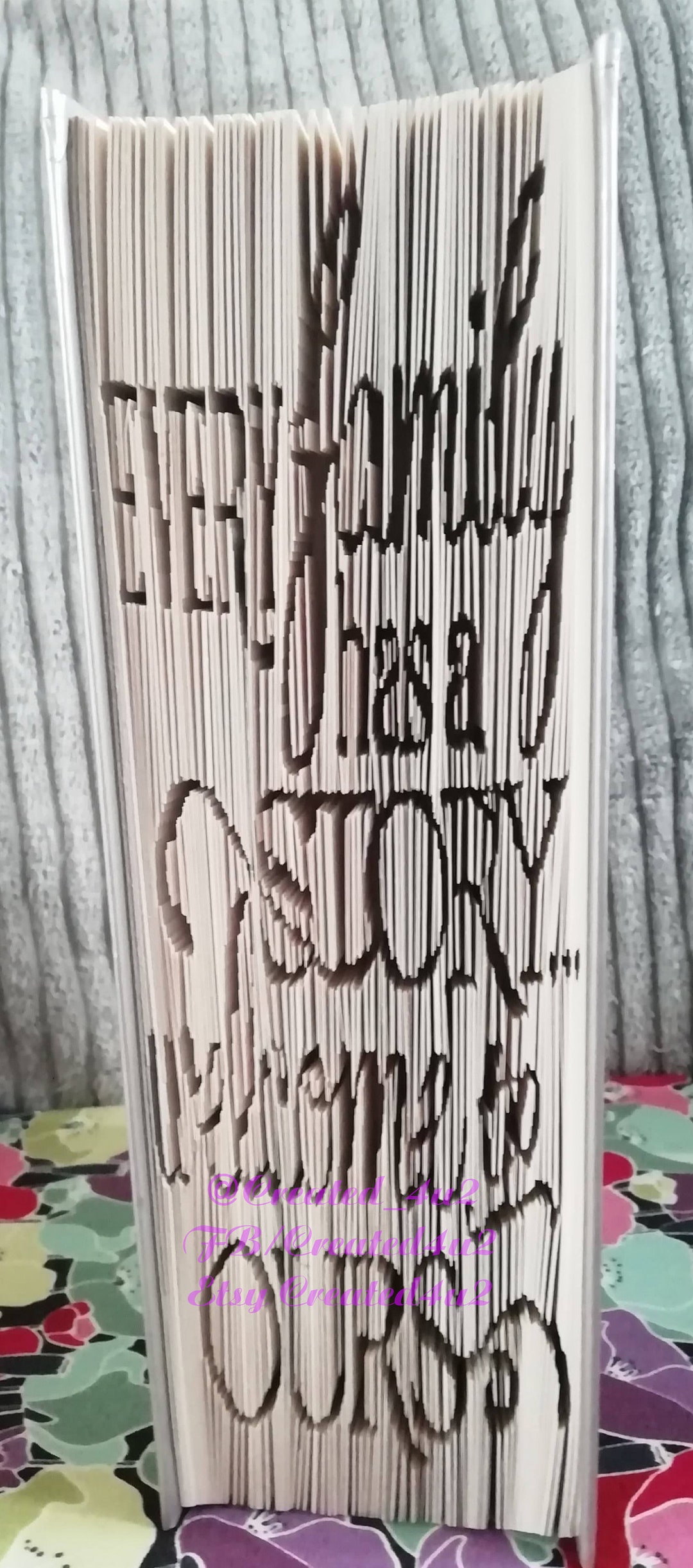Cut & Fold Book Folding Pattern Quote 'every FAMILY Has A Story ...
