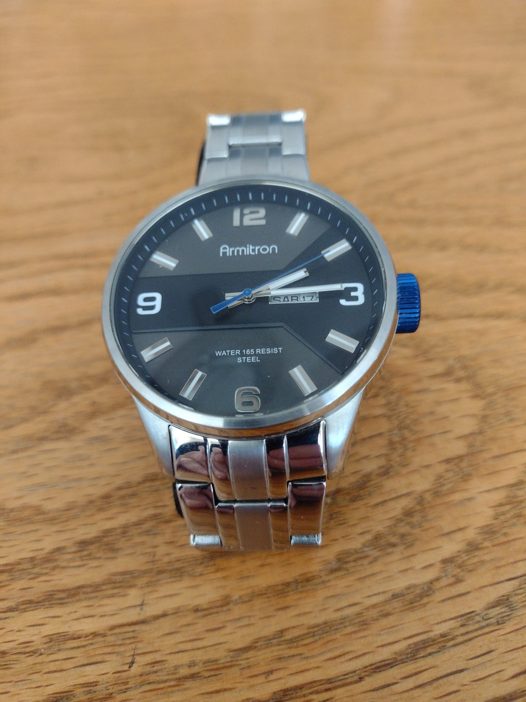 Armitron Men's Watch Day/date Water Resistant to 165 Feet New Battery ...