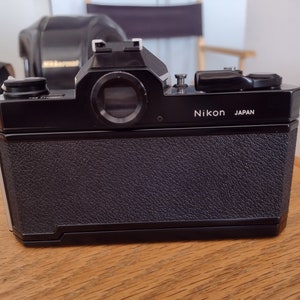Nikon Nikkormat FT2 SLR Camera Vivitar Auto Tele Converter, Cases, New ...