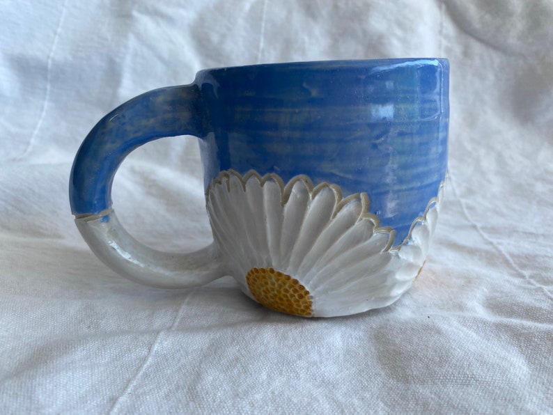 Daisy Pottery Mug; Handmade/hand Painted - Etsy