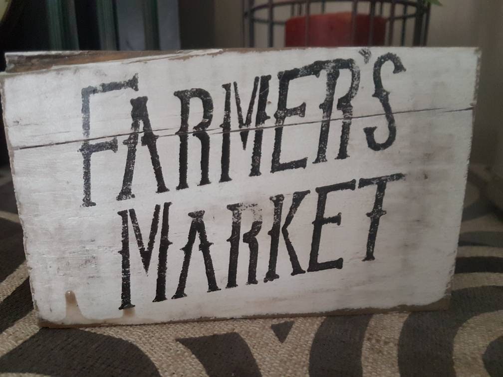 Weathered Fence Post Sign Sitter on Metal Pedestal - Etsy Norway