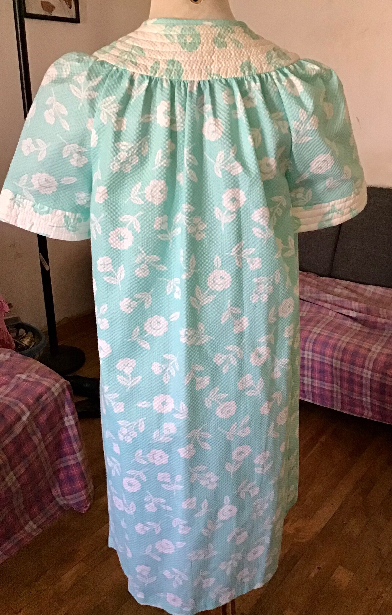 1980's Vintage Housecoat, Robe, Nightwear, Turquoise, Size Small, by ...