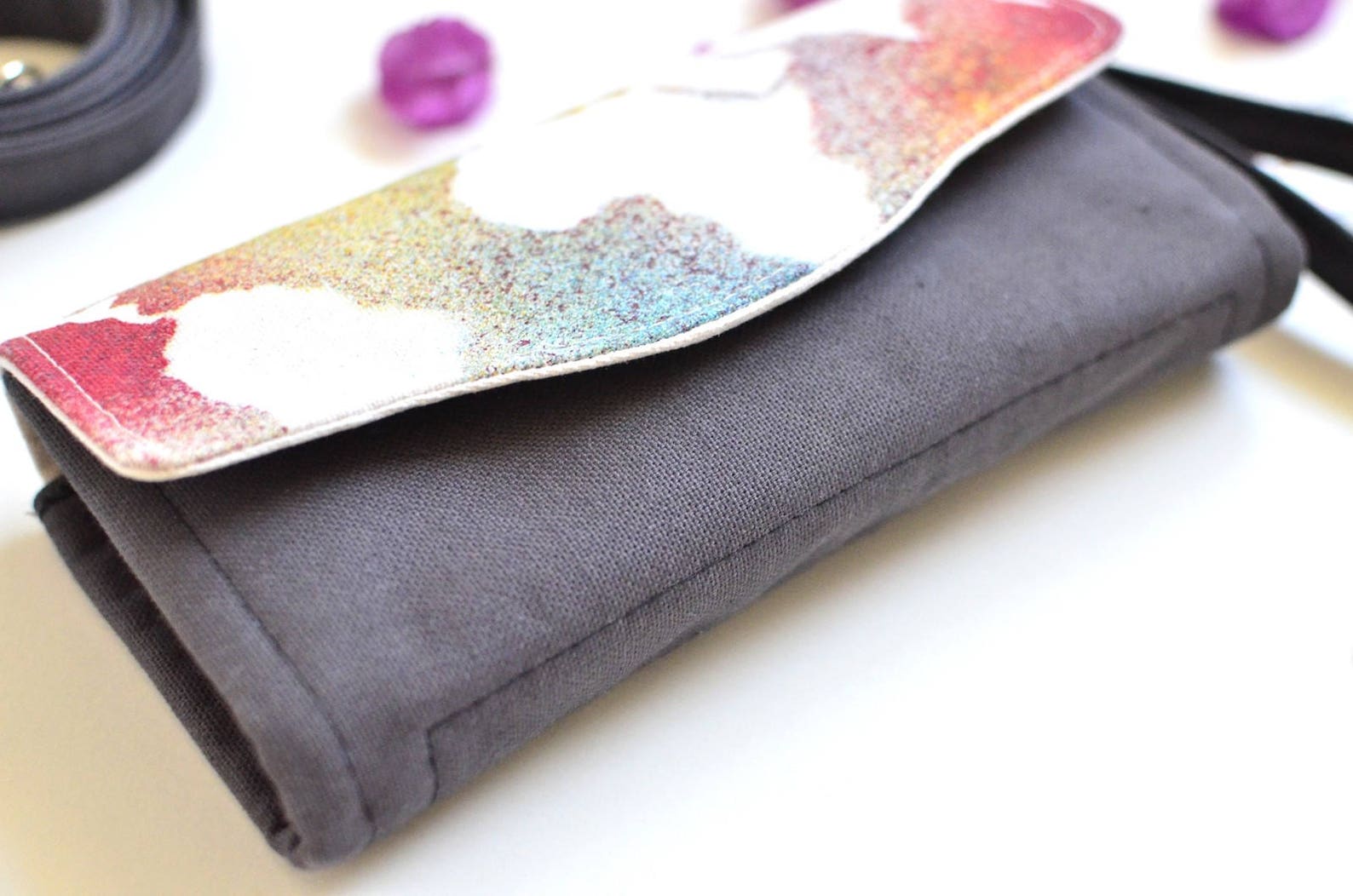 World Map Women's Wallet, Hand Painted Map Wallet, Gift for Travelers ...