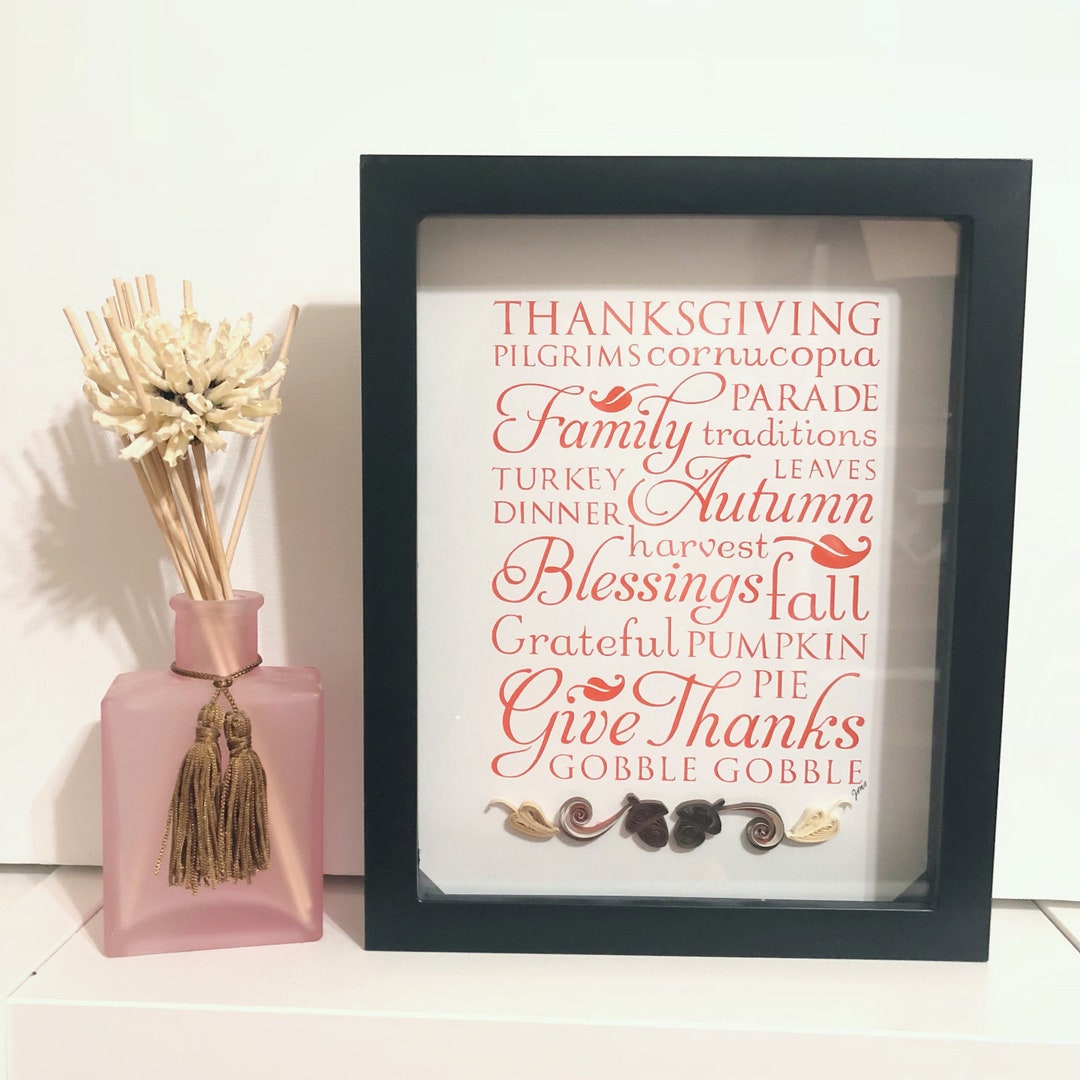 Thanksgiving Shadow Box: Quilled Acorns, Vinyl Lettering, Fall Decor - Etsy