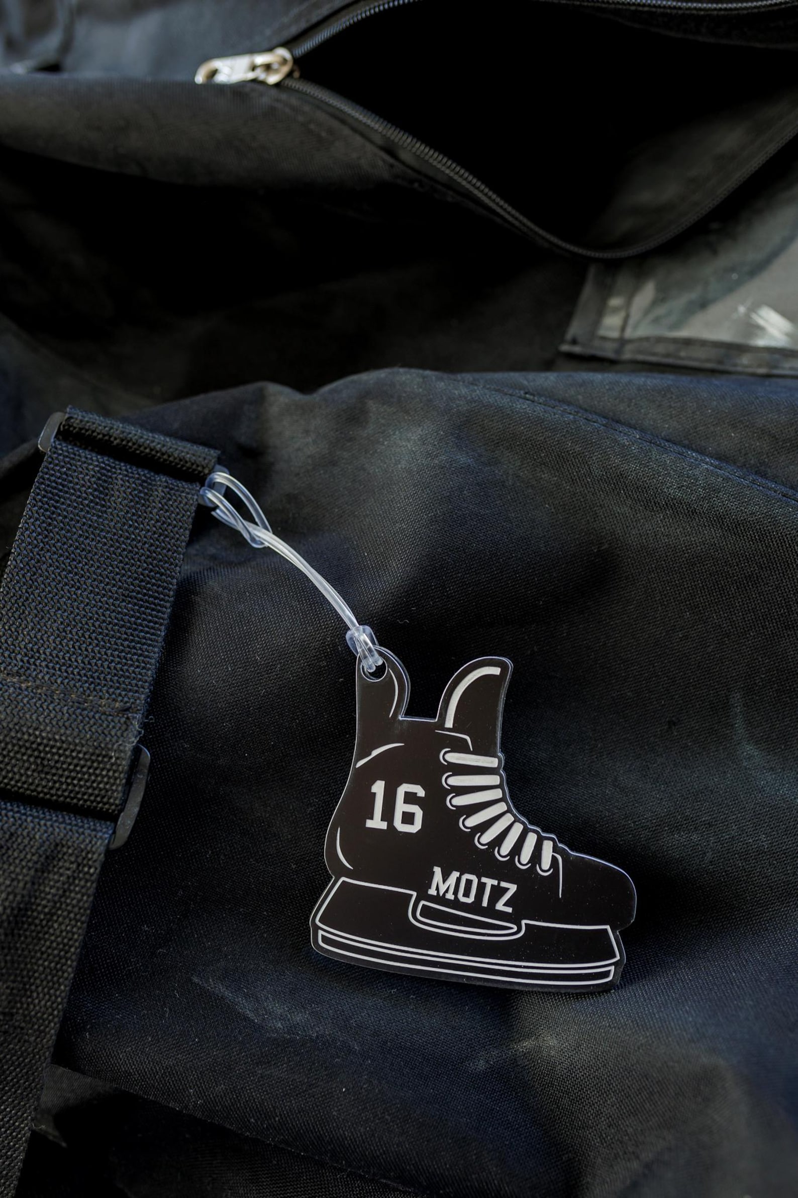 Engraved Name Hockey Player Skate Bag Tag | Hockey Team Gift | Hockey ...