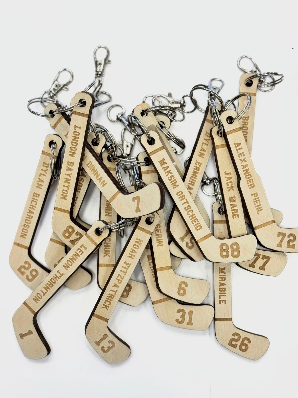 Personalized Hockey Stick Keychains | Team Hockey Gifts | Tournaments ...