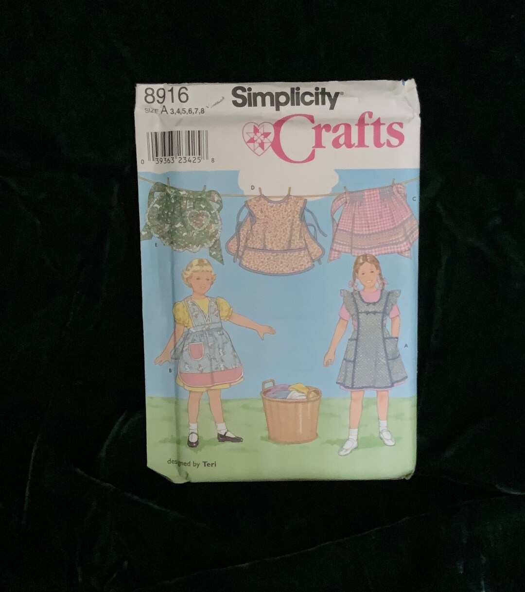 Vintage Uncut Simplicity Crafts Pattern 8916, Girls Aprons, Sizes 3,4 ...
