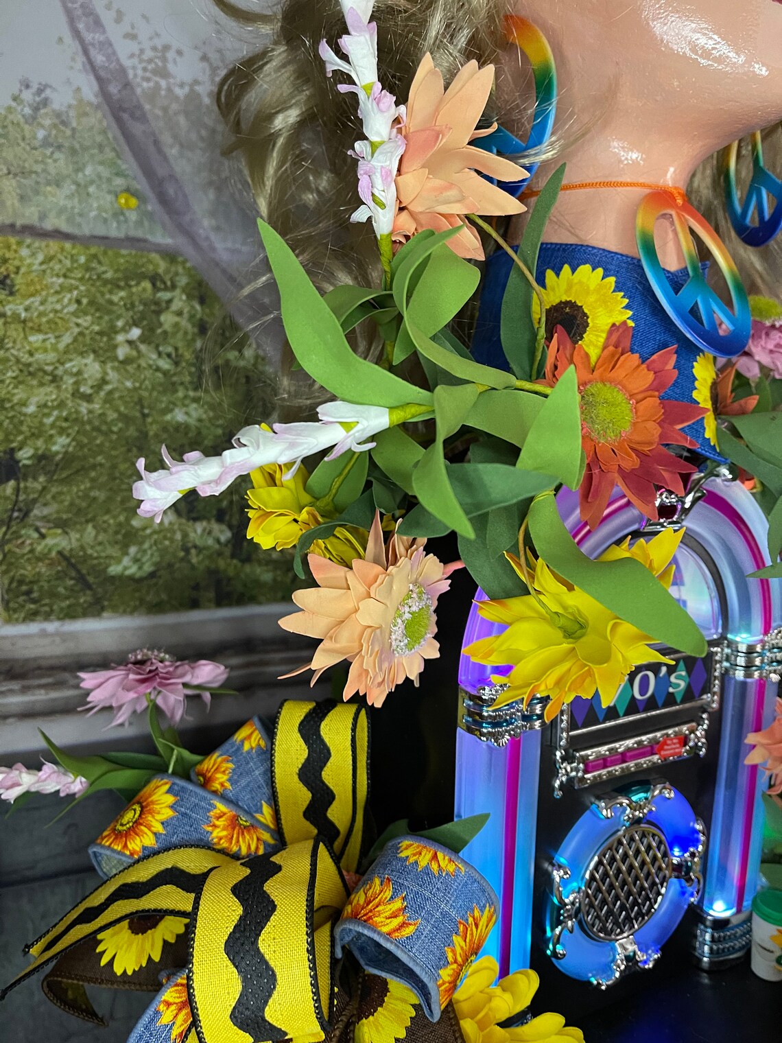 Hand Painted Mannequin 70s Theme Jukebox Centerpiece Flower | Etsy