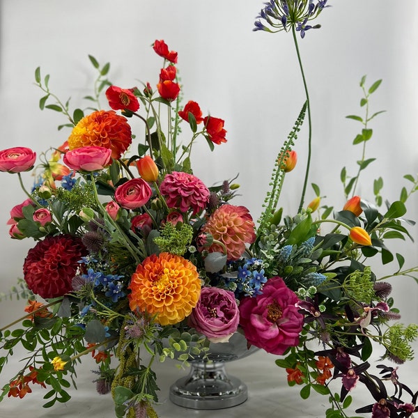 Spring Floral Arrangement - Etsy