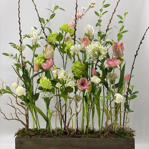 Spring Arrangement - Etsy