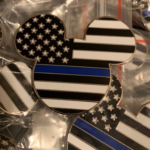 Thin Blue Line Flag Pin - Etsy