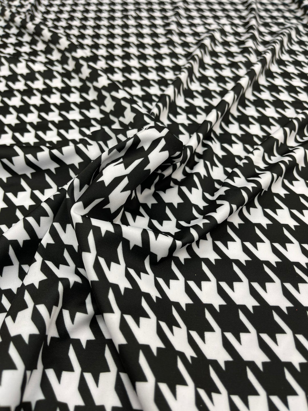 Black and White Houndstooth Print Fabric, 4 Way Stretch Poly Spandex ...
